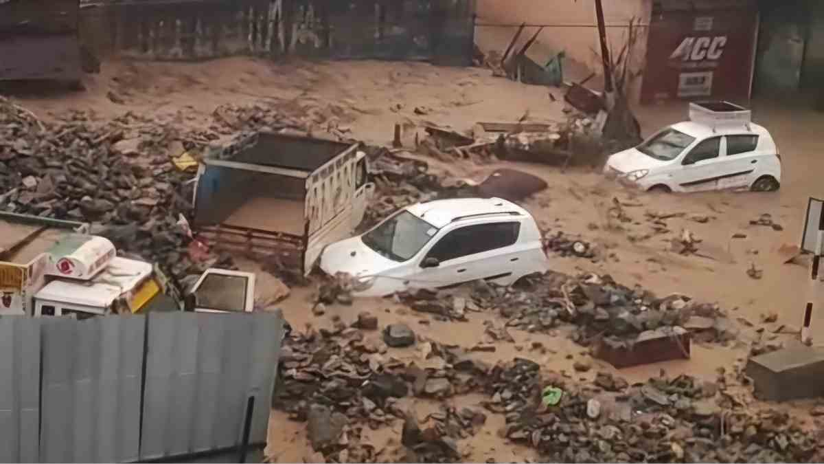 Ramban Horror: Deadly Landslide Kills 3, Buries Hotel & Cars; Army ...